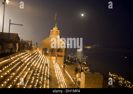 Kashi karvat temple, varanasi, uttar pradesh, india, asia Stock Photo ...