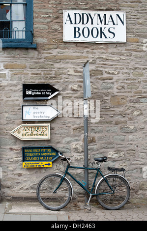 Bookshop Signs and Bicycle Hay-On-Wye UK Stock Photo - Alamy
