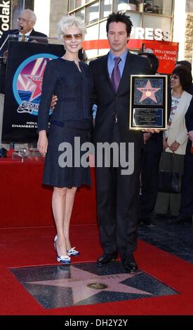 Keanu Reeves and his mother Patricia Taylor on the "Hollywood Walk of ...