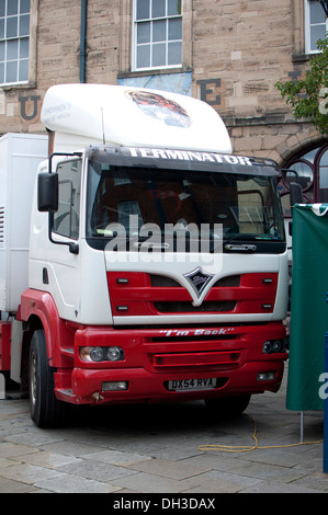 Fairground lorries parked at Warwick Mop fair Stock Photo - Alamy