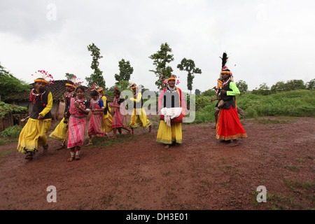 Tribal dance. Baiga Tribe, Chada village, Madhya Pradesh, India. Rural ...