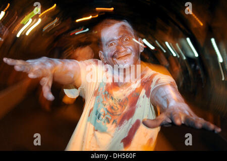 Manila, Philippines. 31st Oct, 2013. Filipino 'zombies' are seen during ...