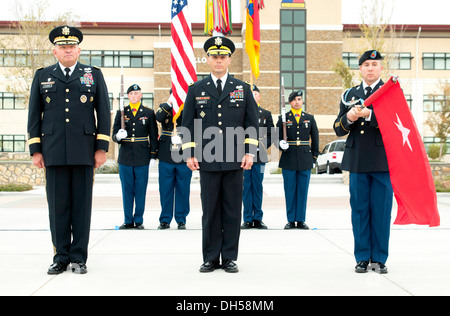 Gen. James D. Thurman, former commanding general of United Nations ...