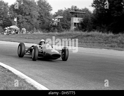 Phil Hill in the ATS 100 on it's debut in Formula 1. Belgian Grand Prix ...