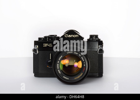 Professional camera from the 70s, Canon F-1, 1970 model with a Servo ...