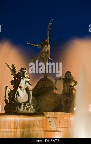 Raices ("roots") sculpture and fountain, Old San Juan, Puerto Rico ...