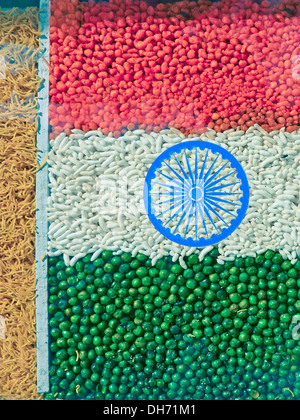 Indian Snacks in form of Indian Tricolor Flag Stock Photo - Alamy