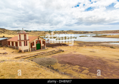 Architecture And Building in Sillustani, Peru,South America- Inca ...