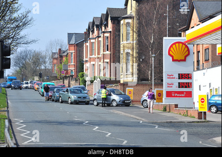 Customers are queuing at the Shell garage on Aigburth road following ...