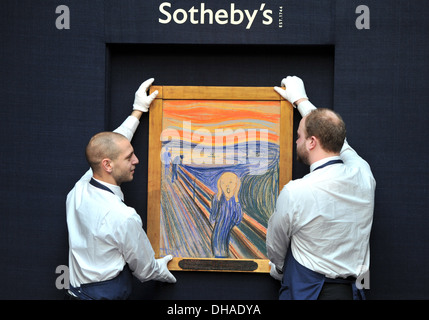 Iconic masterpiece 'The Scream' by Edvard Munch goes on display at ...