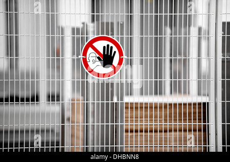 No access for unauthorized persons warning sign label, red isolated ...