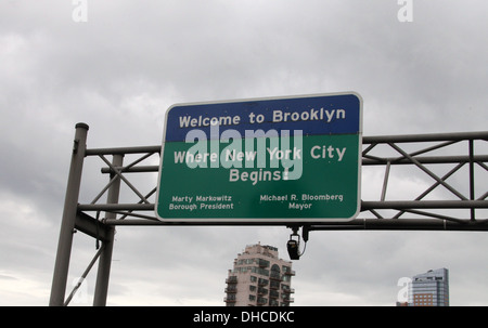 Welcome to brooklyn sign Stock Photo: 15072274 - Alamy