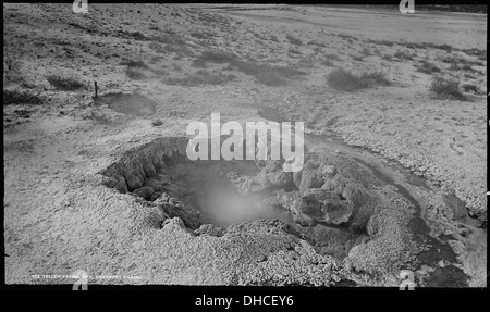 Yellow Sponge Spring, Shoshone basin. Yellowstone National Park Stock ...