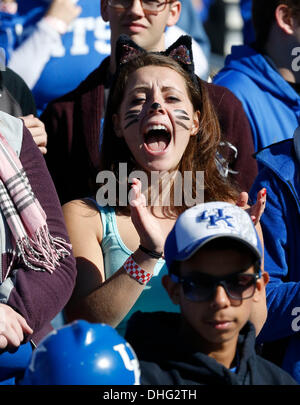 Lexington, KENTUCKY, USA. 9th Nov, 2013. Missouri Tigers running back ...