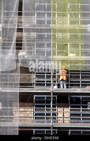 construction site workers edifice building Stock Photo - Alamy