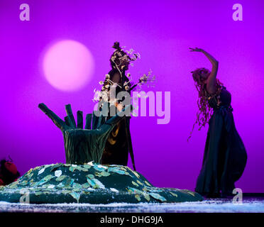Fairy Tales - Midsummer Night's Dream - She never had so sweet a ...