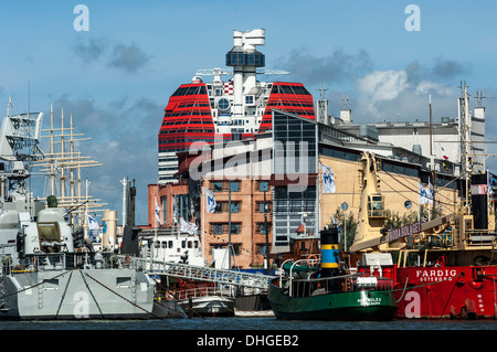 Lipstick building and ships. Gothenburg harbour. Sweden Stock Photo - Alamy