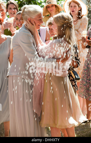 LETTERS TO JULIET (2010) VANESSA REDGRAVE, FRANCO NERO, AMANDA SEYFRIED ...