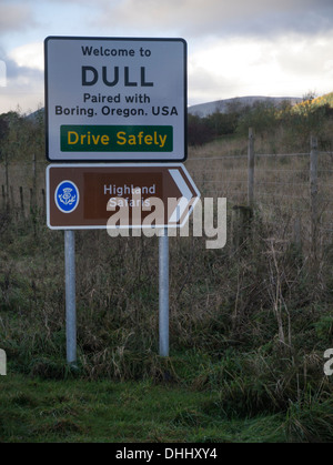 An amusing town sign, Dull paired with Boring,Oregon.Dull is town near ...
