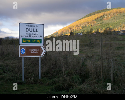 An amusing town sign, Dull paired with Boring,Oregon.Dull is town near ...