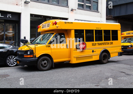 Yellow school bus - Manhattan, New York City, USA Stock Photo: 18399624 ...