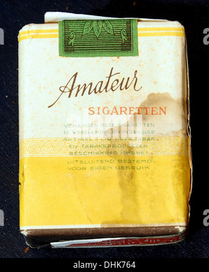 This image shows an amateur cigarette packet, highlighting the design ...