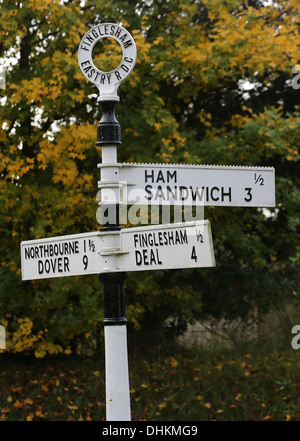 Ham Sandwich road sign, Northbourne Lane, Northbourne, Kent, England ...