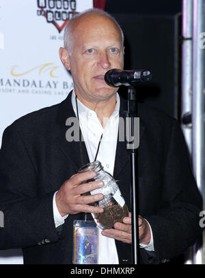 Dan Aykroyd, Ron Bension Dan Aykroyd joins Carlos Santana at a ceremony ...