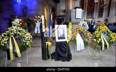 Manfred Rommel (CDU, L), former mayor of Stuttgart, and David Bernard ...