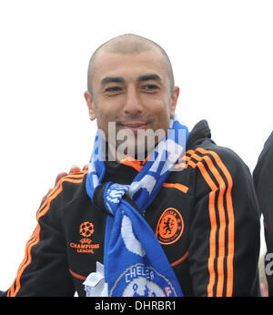 ROBERTO DI MATTEO CHELSEA FC 09 January 1999 Stock Photo - Alamy