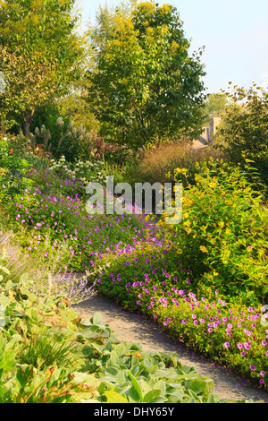 Cleaver Event Lawn and Garden, Coastal Maine Botanical Gardens ...