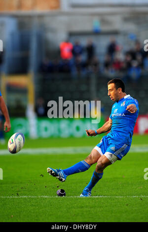 Cremona, Italy. 16th Nov, 2013. Valerio Bernabò wins the lineout ball ...