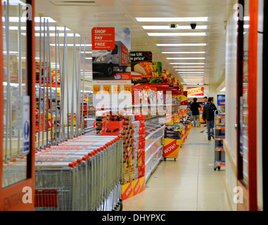 Iceland supermarket UK Stock Photo: 39311964 - Alamy
