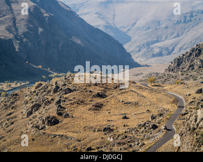 Mtkvari river valley near Vardzia, Georgia Stock Photo - Alamy