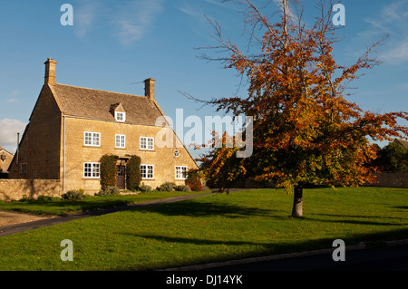 Willersey village, Gloucestershire, England, UK Stock Photo - Alamy