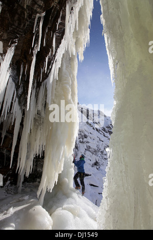 Ice climbers on the frozen Kinder Downfall waterfall, Wintertime ...