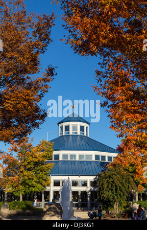 Carousel in Coolidge Park Chattanooga Tennessee USA Stock Photo - Alamy