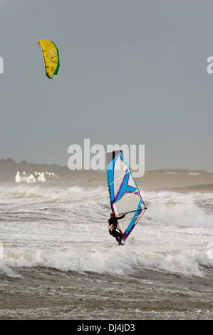 Surf Rhosneigr Beach Anglesey North West Wales Stock Photo - Alamy