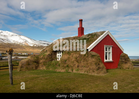 Lindarbakki Turf House at Bakkagerdi noth Iceland Stock Photo - Alamy
