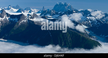View Of The Rocky Monoliths And Mendenhall Towers And Devil's Paw Above ...