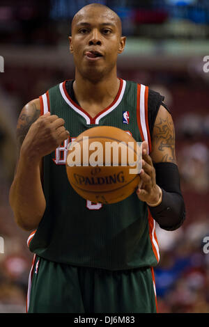 Philidelphia, PA, USA. 22nd Nov, 2013. Milwaukee Bucks center Zaza ...