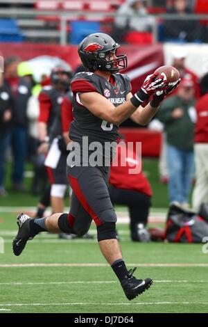 Arkansas tight end Hunter Henry is tripped up by LSU linebacker Deion ...