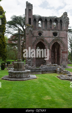 Grave of Douglas Haig at Dryburgh Abbey Stock Photo - Alamy
