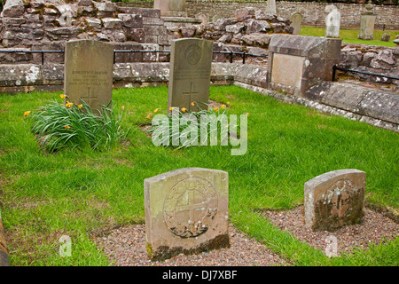 Grave of Douglas Haig and his wife, Dorothy Maud, at Dryburgh Abbey ...