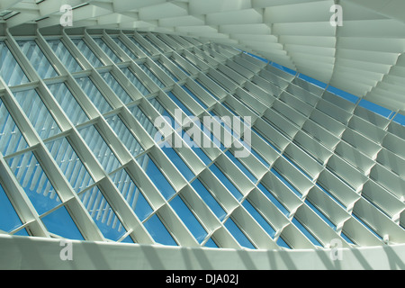 Windhover Hall in the Milwaukee Art Museum Stock Photo - Alamy