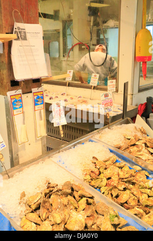 Harbor Fish market Portland Maine Stock Photo - Alamy