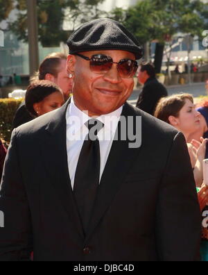 James Todd Smith (aka LL Cool J) Male Star of Tomorrow, backstage at ...