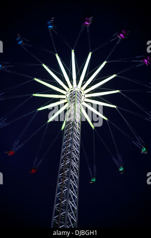 The 60 metre high Star Flyer ride at night during Blackpool Christmas ...