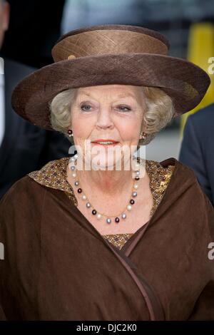 Rotterdam, Netherlands. 26th Nov, 2013. Dutch Princess Beatrix attends ...