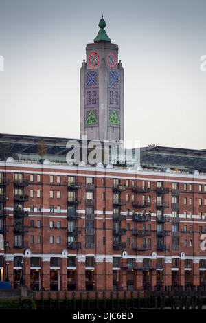The OXO Tower, London, Britain - 15 Nov 2013 Stock Photo - Alamy